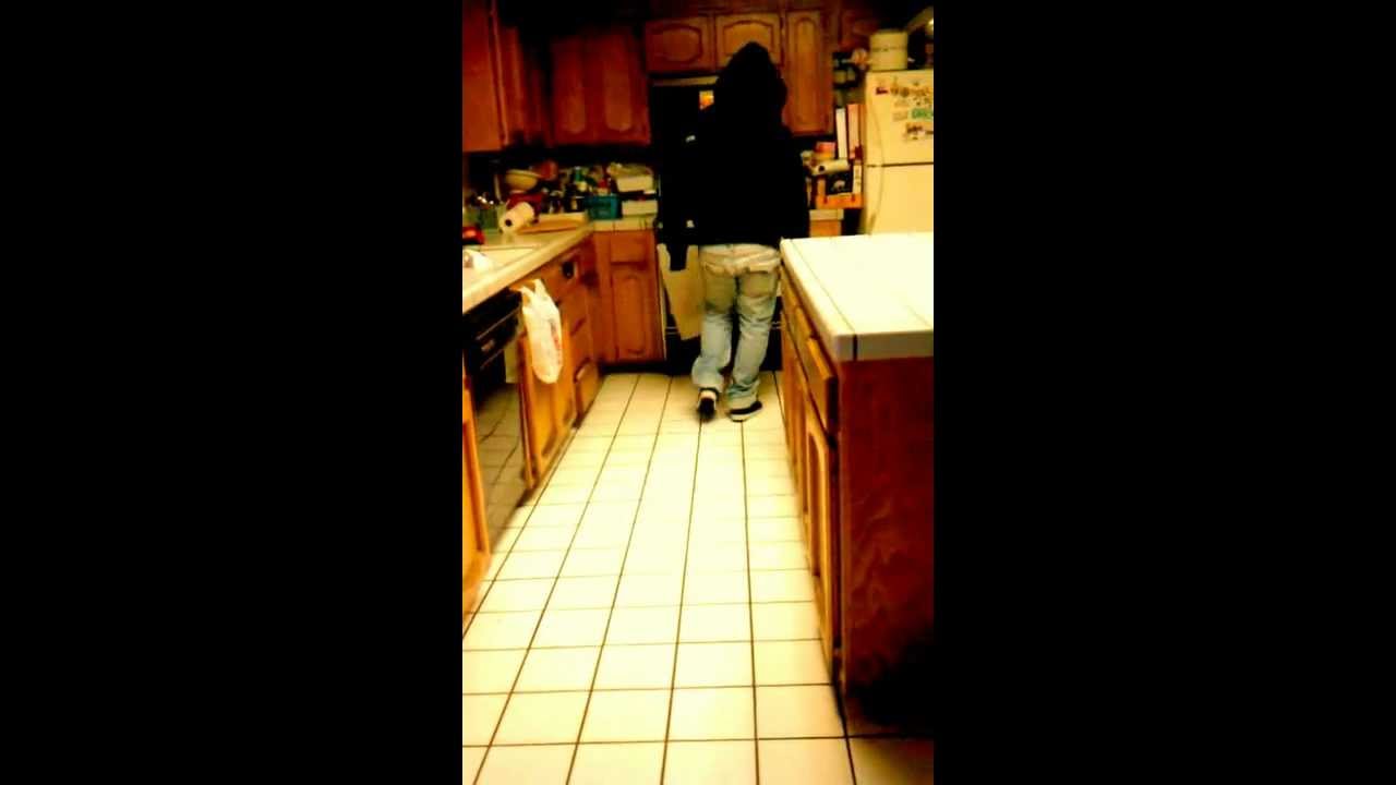 Drunk Guy Falling - YouTube