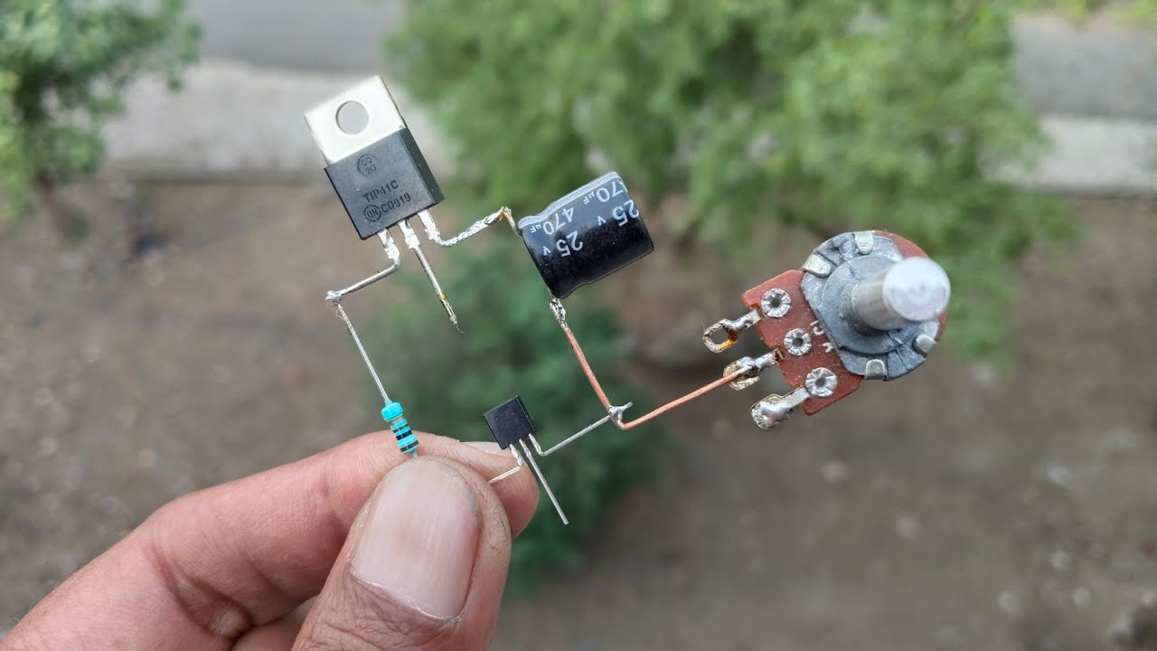 DIY 12V LED FLASHER WITH ADJUSTABLE USING TRANSISTOR TIP41C & BC547 ...