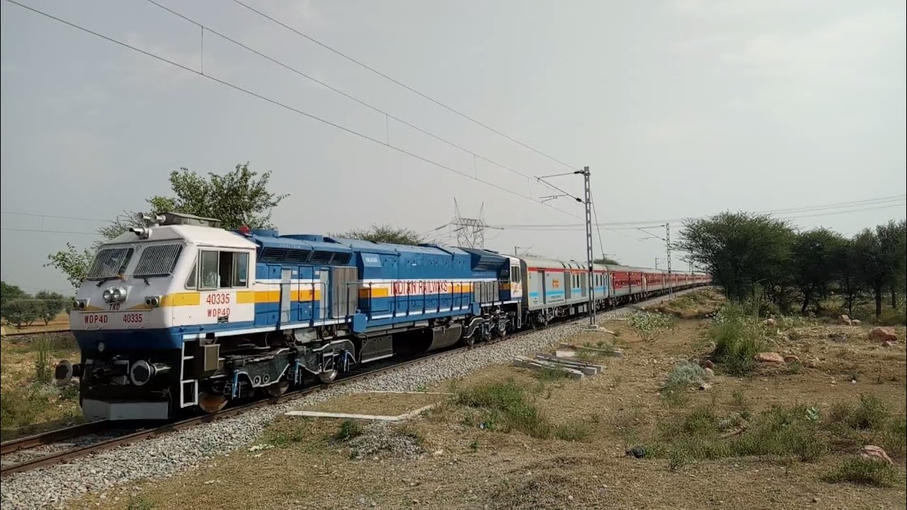 Fast Diesel Trains Spotting At Asalpur Jobner JAIPUR | Winter Morning ...