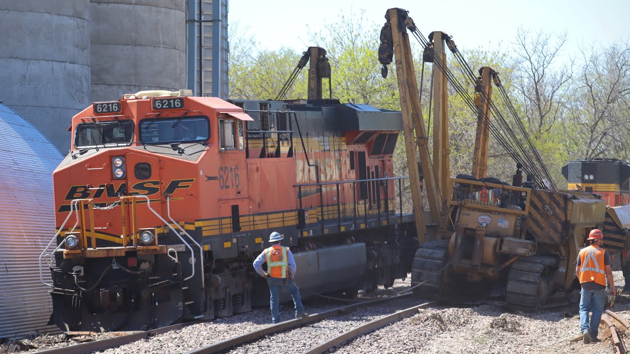 Aftermath and Clean Up of OMAX Derailment at Bennet, Nebraska (04/23/2024) - YouTube