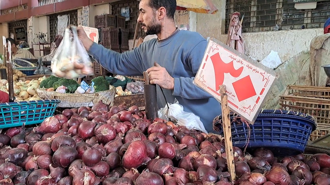 الحقوا واوعو انخفاض سعر البصل 10 جنيه وكمان البطاطس 5 جنيه مره واحده
