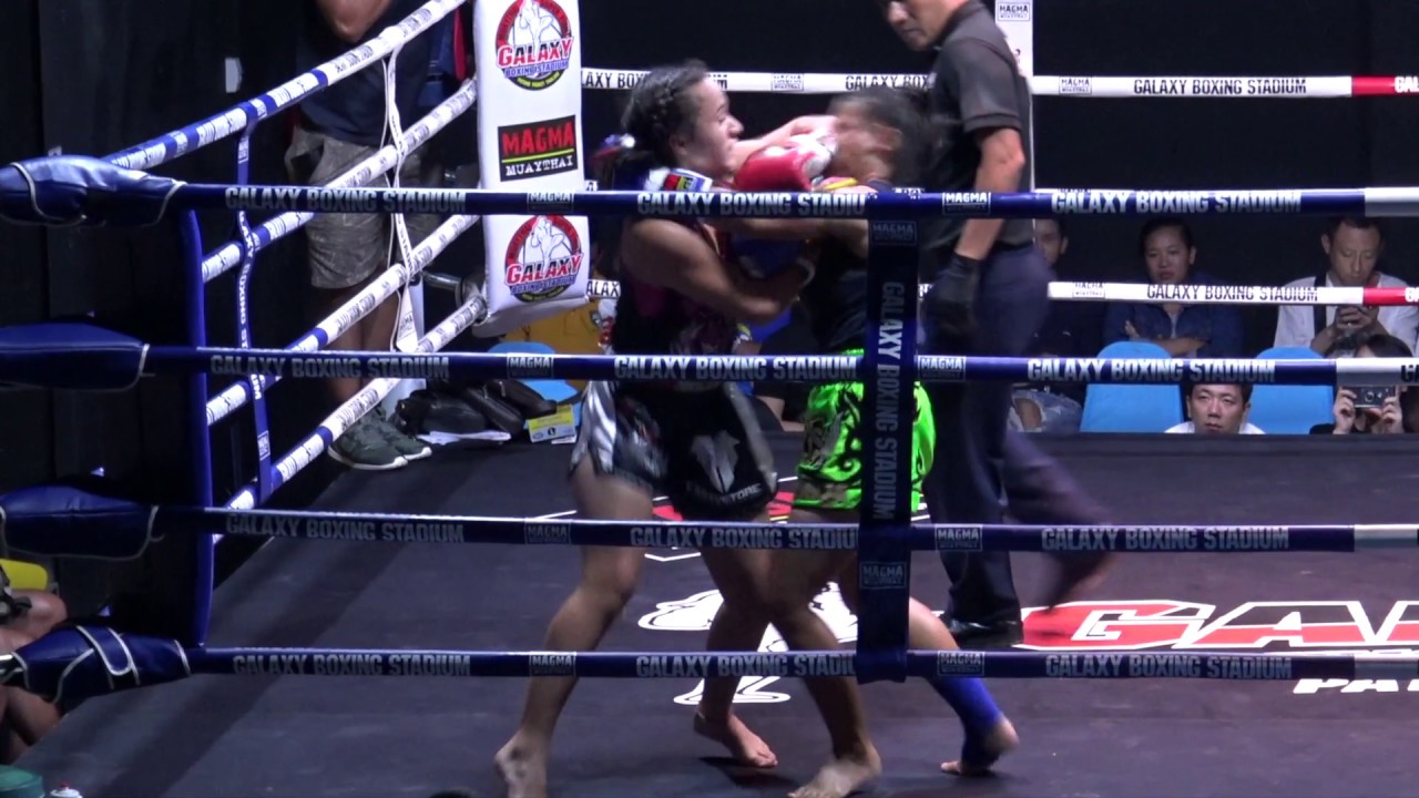 Emma Nesbitt (Tiger Muay Thai) vs Joker Sor.Sakulkaew - YouTube