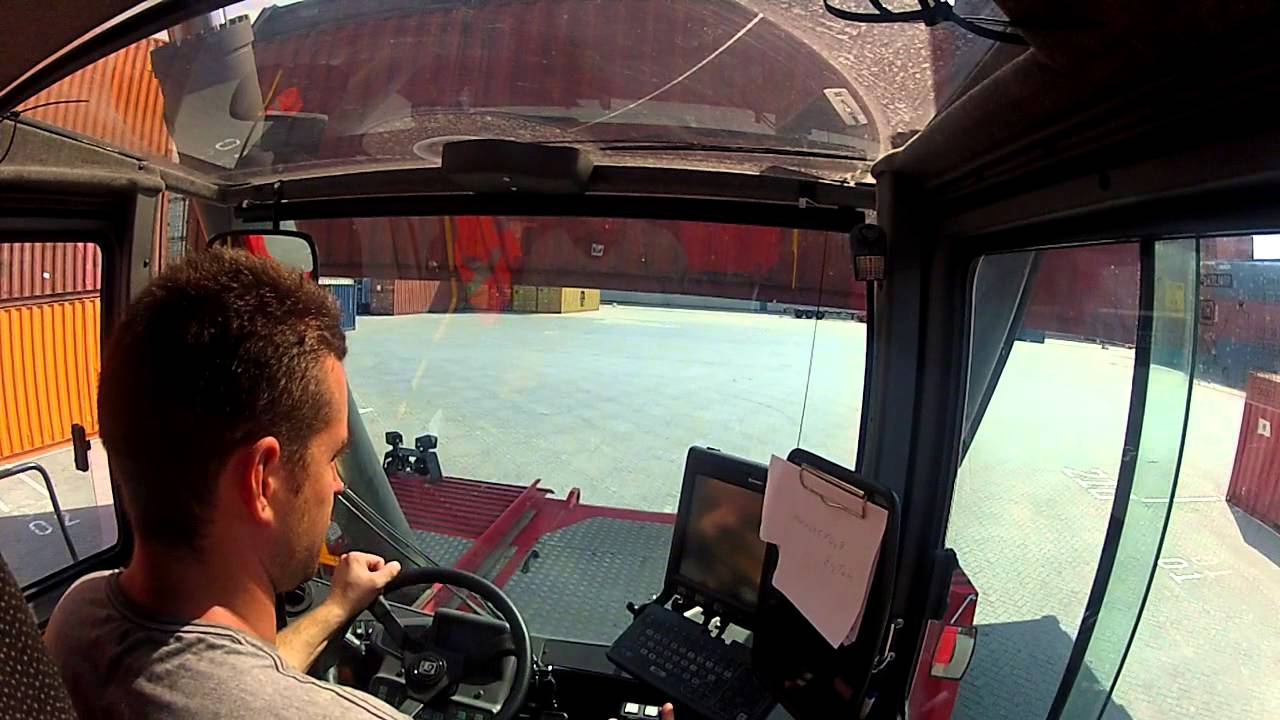 Reachstacker container handling - YouTube
