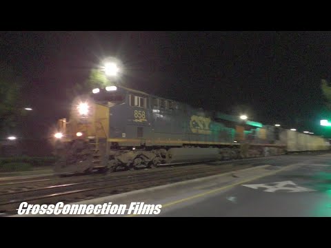 CSXT I032-30 Heads NB W/858 ES44AH & A ES40DC - YouTube