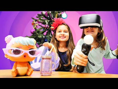 Lustige Geschwister 🎄🎅🏻 Wir packen Weihnachtsgeschenke aus 🎁 Video für Kinder