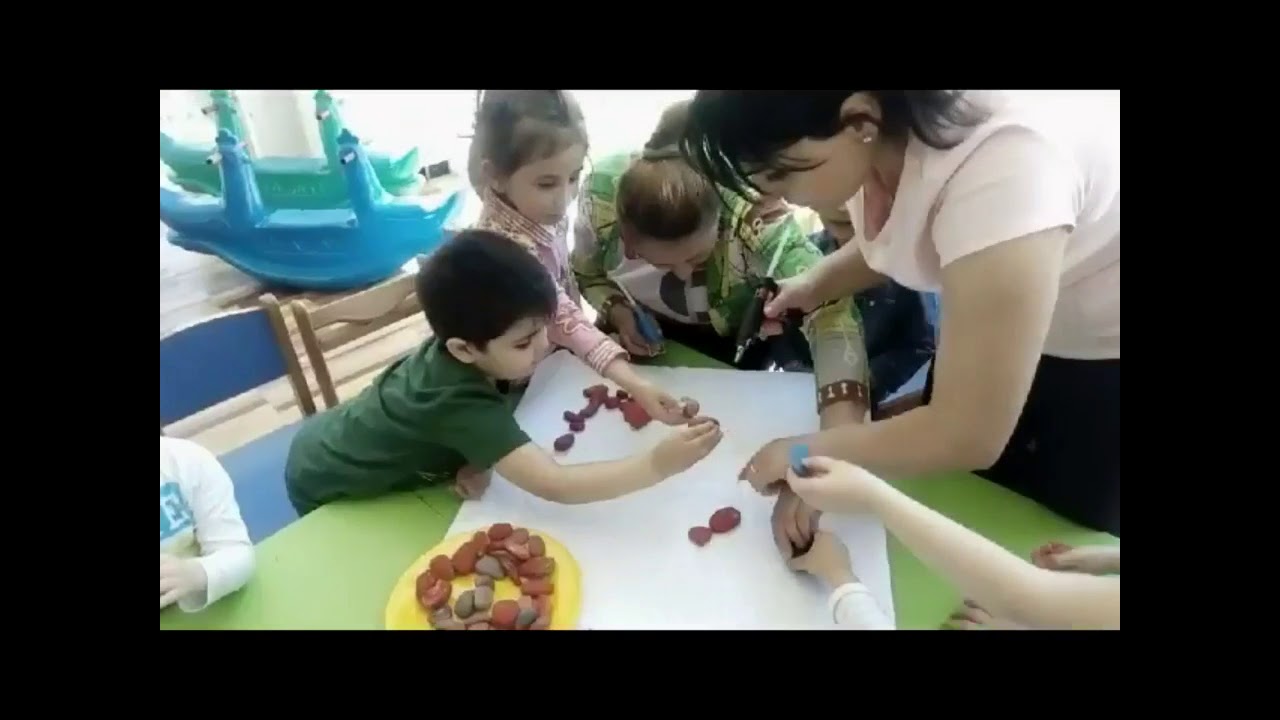 Անհաղթ աքլորի խճանկար Youtube