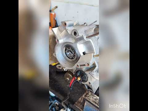 tutorial montaggio albero e cuscinetti blocco motore zip sp mhr - YouTube