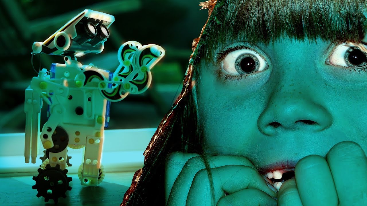 I made a ZOMBIE ROBOT that's solar powered! - YouTube