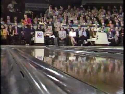1994 Pete Weber vs Steve Jaros Part 1 - YouTube