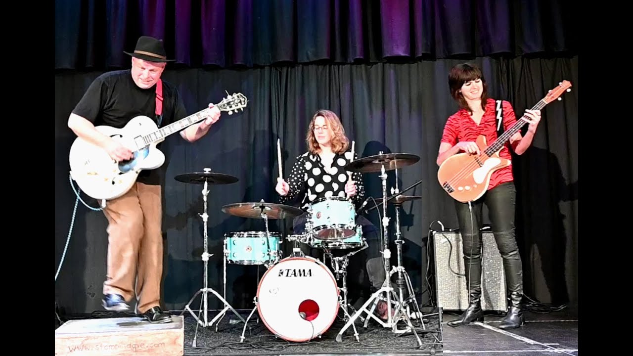 The Beehive Boogie by the Stompin' Dave & Lucy Piper Trio. - YouTube