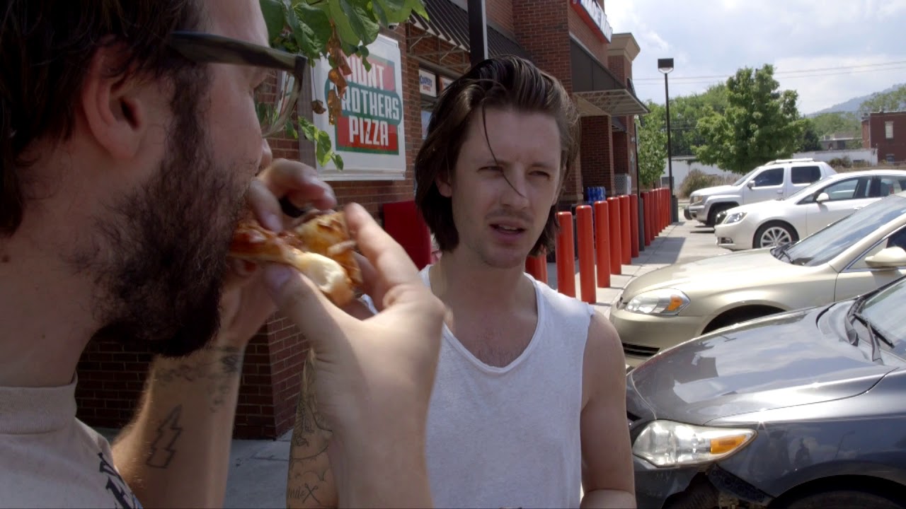 Chattanooga Pizza Review Hunt Brothers Pizza YouTube chattanooga-pizza-review-hunt-brothers-pizza-youtube