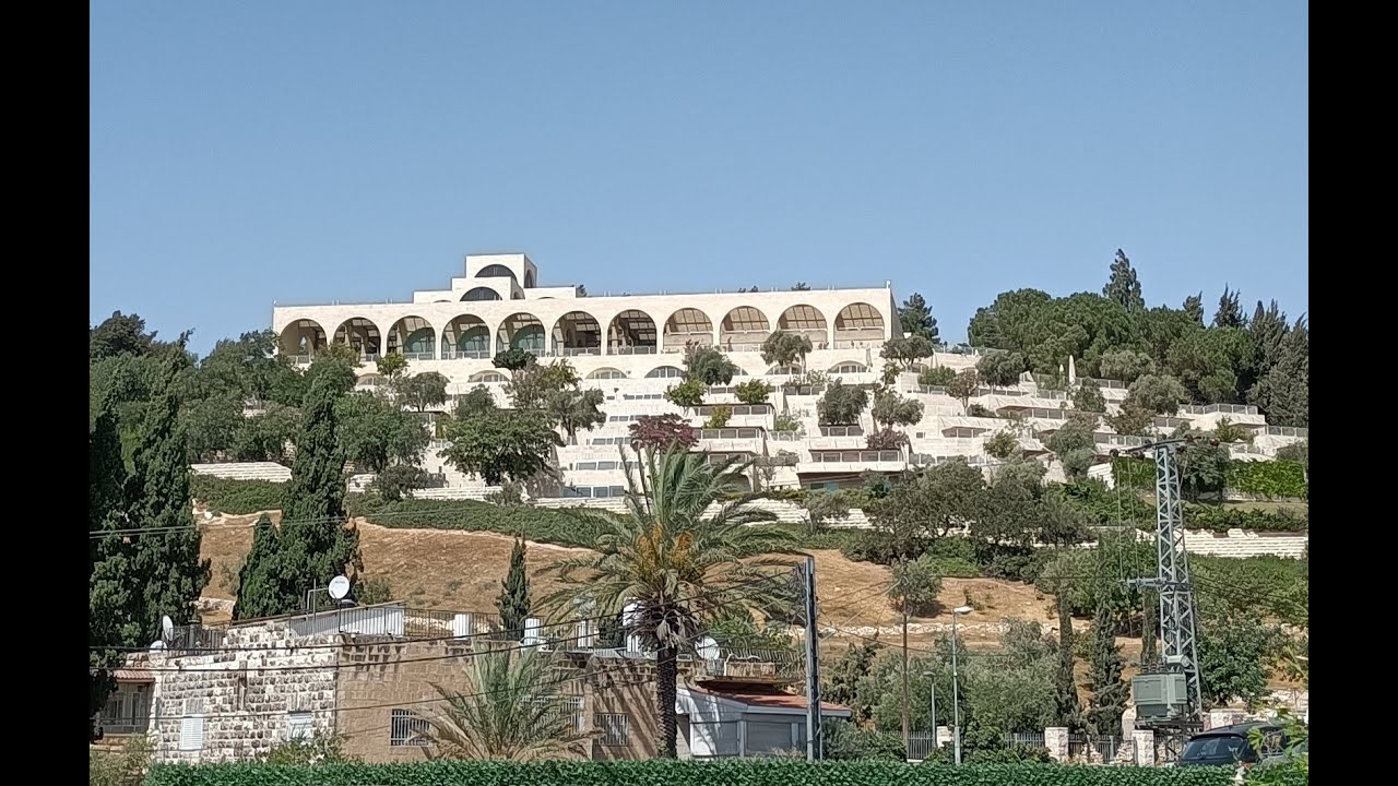 BYU Jerusalem Sprummer 2022 - YouTube