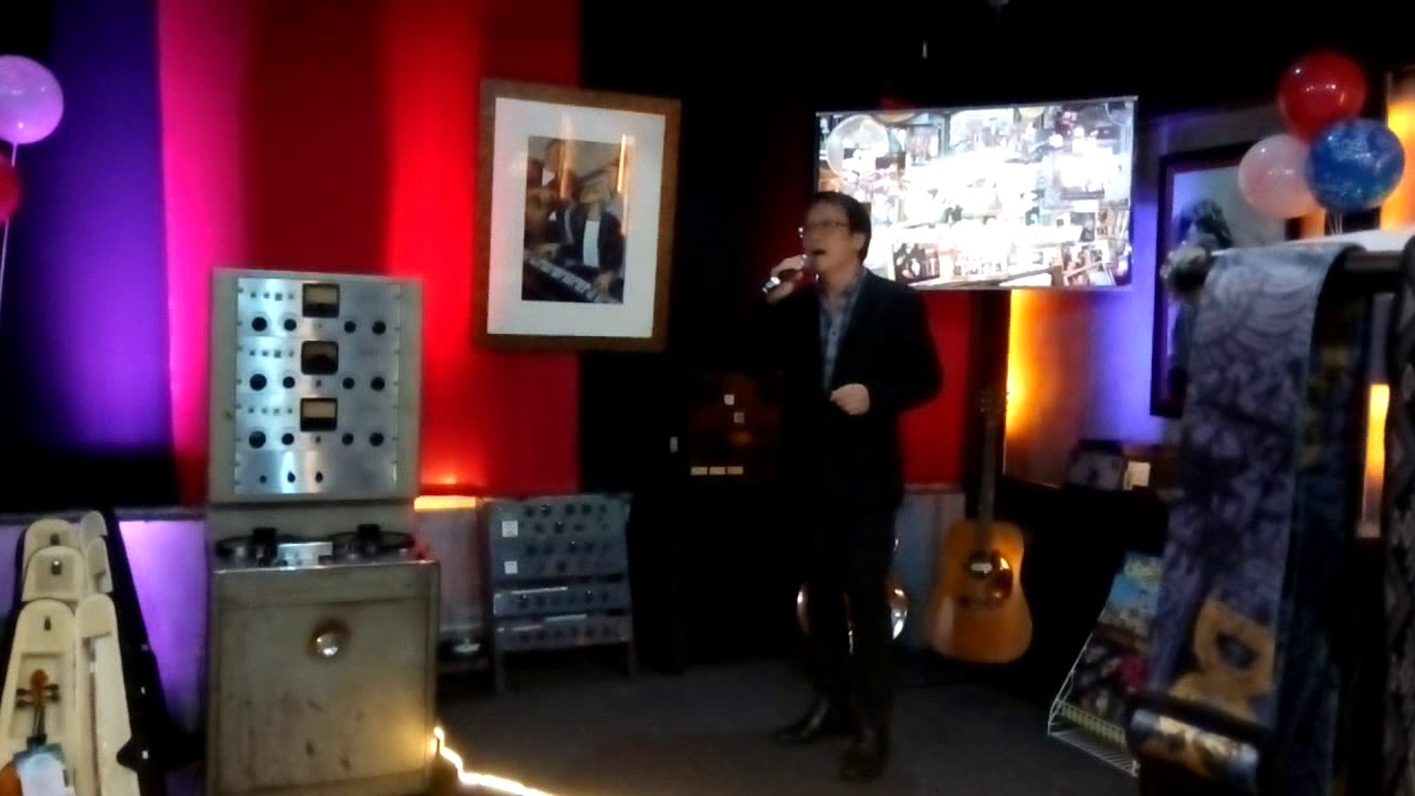 EDWIN CANDO ( @ RJ Bistro, Dusit Thani Hotel during Sir RJ Birthday Jam ...