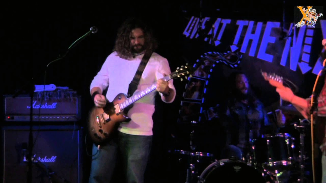 The Captain Legendary Band - Flyin'/Alabama woman - YouTube