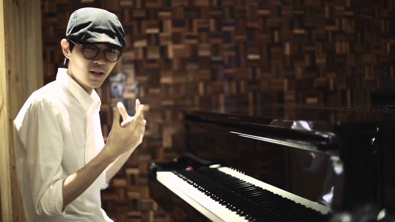 DCFE音樂很窮~ Khalil Fong 方大同 X KEF演唱會花絮之大同手控粉快看這邊！ - YouTube