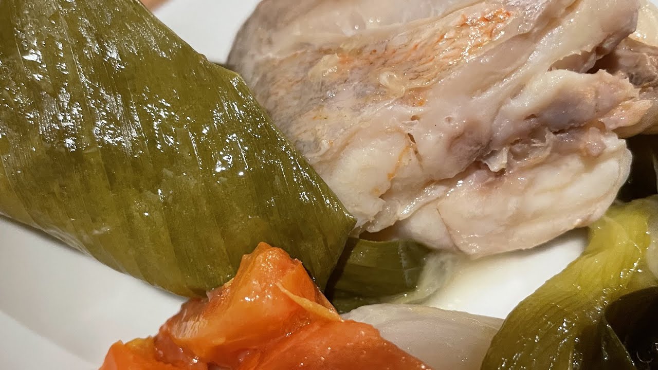 Fish Paksiw with Turmeric Leaves #fish #paksiw #Filipino - YouTube