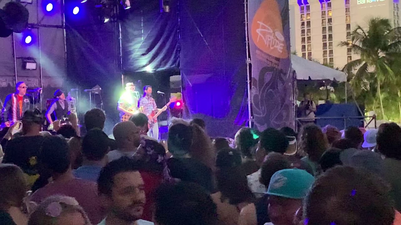 Reel Big Fish - Sell Out LIVE Riptide Music Festival 2019 - YouTube