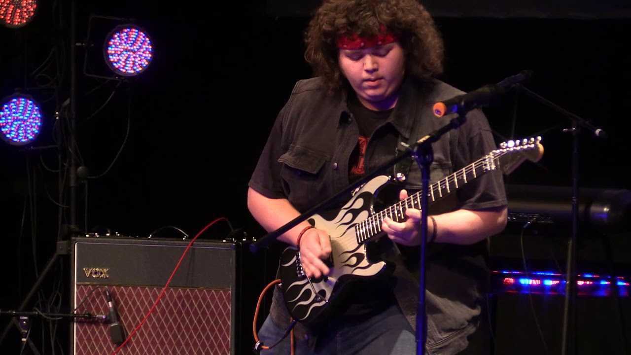 Conrad Varela 2 0 - YouTube