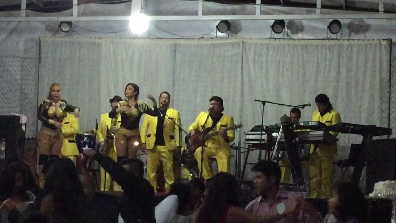Activo show en vivo - YouTube