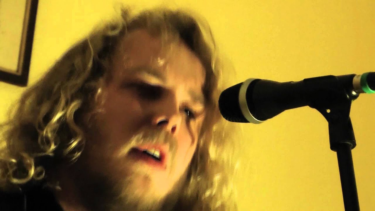 Ben Folke Thomas 'Barbry Allen' live at The Smuggler's Sessions - YouTube