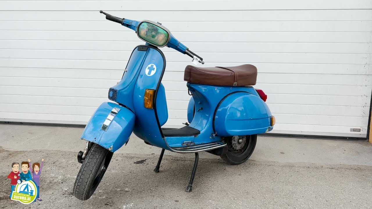 Motorroller Piaggio Vespa P150X - YouTube