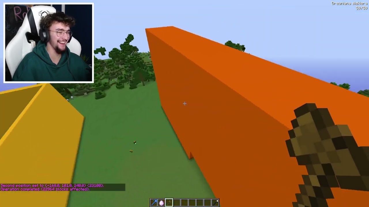 1000 BZYQ vs 1000 SMUFEK w Minecraft! - YouTube