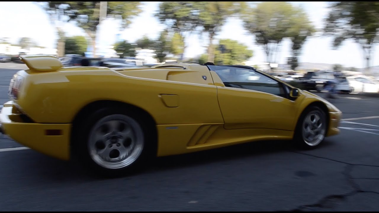 Supercar Sunday - Lamborghini Diablo, Pagani Huayra and Bugatti Veyron ...