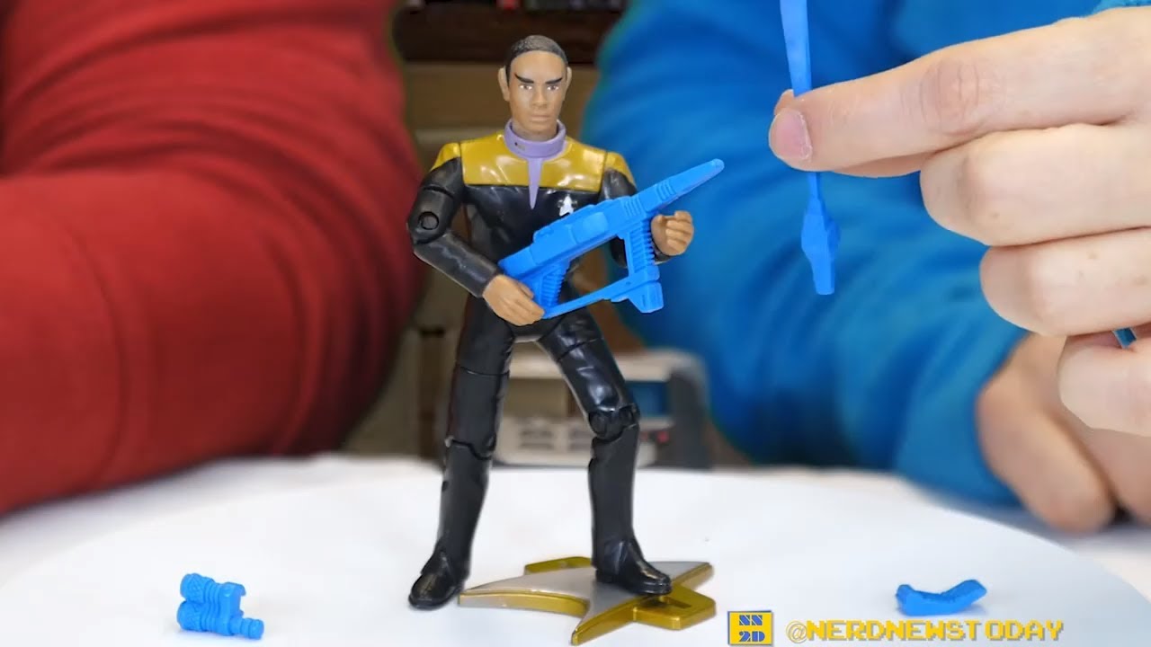 "Star Trek: Voyager" Tuvok Figure Review - TREKBACK TUESDAY - YouTube