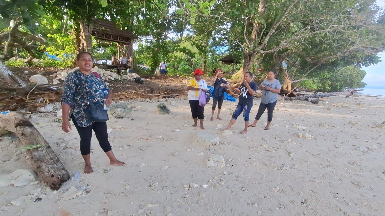 Eksplorasi Wisata Alam Papua Di Pulau Nau,Kabupaten Waropen.(Part-3 ...