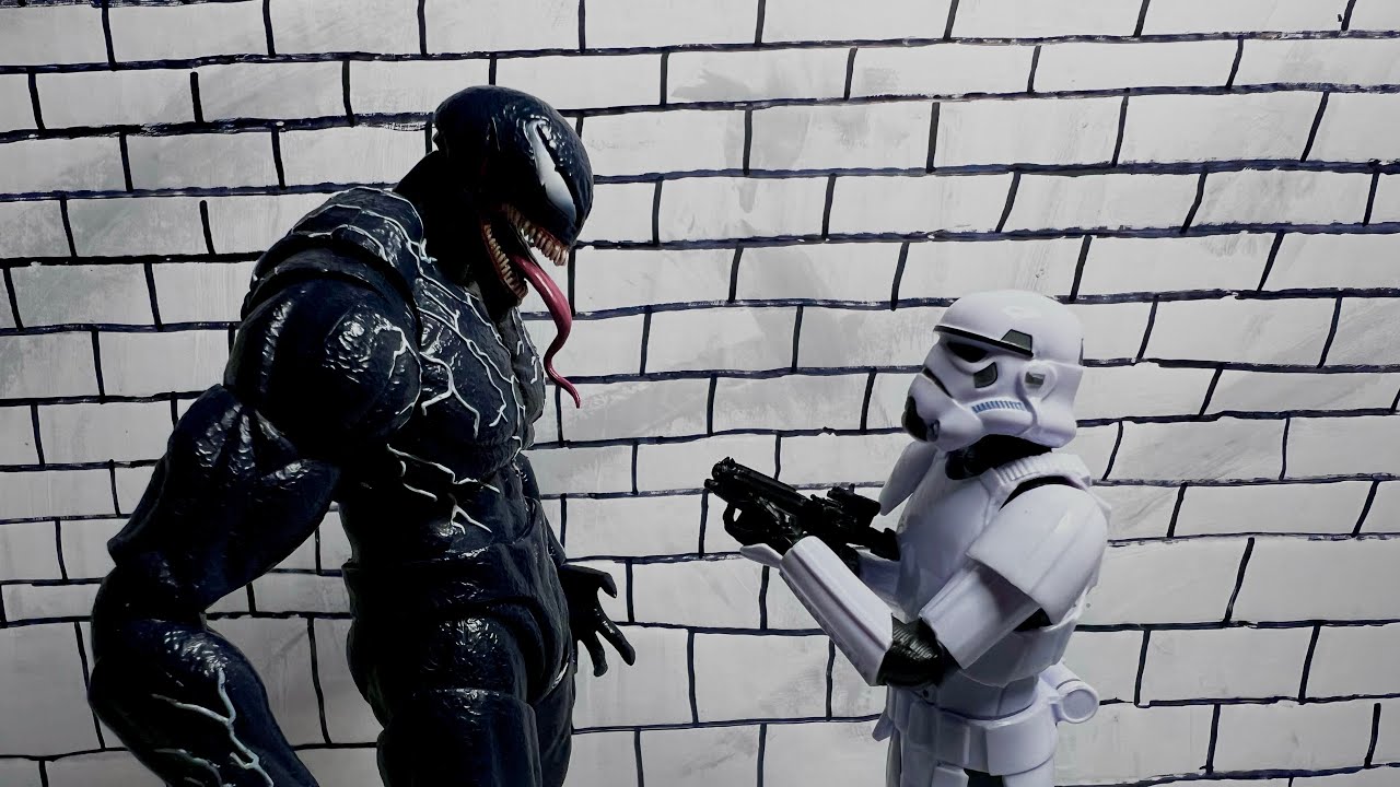 When A Stormtrooper Confronts Venom - A Short Stop Motion - YouTube
