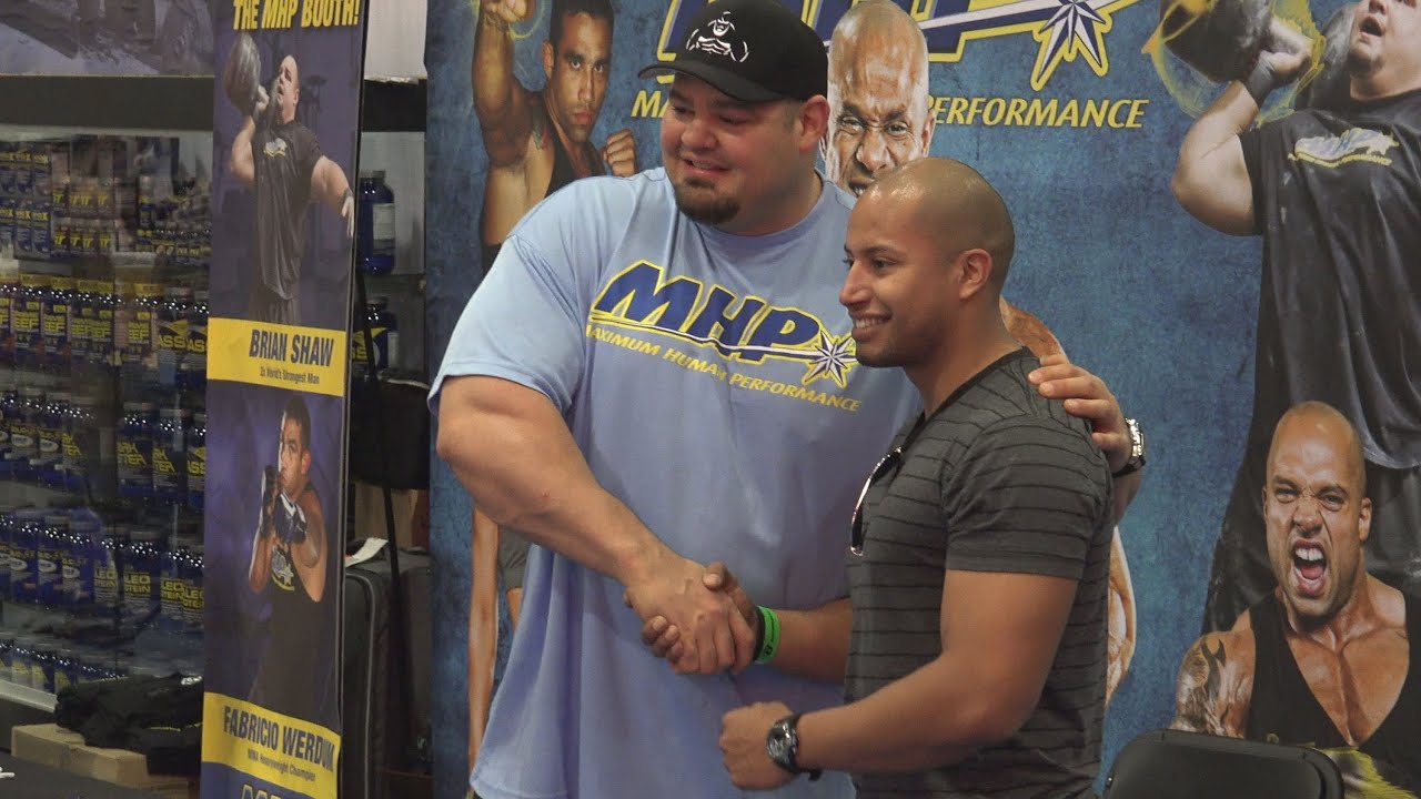 Brian Shaw @ 2015 Fit Expo Los Angeles - YouTube