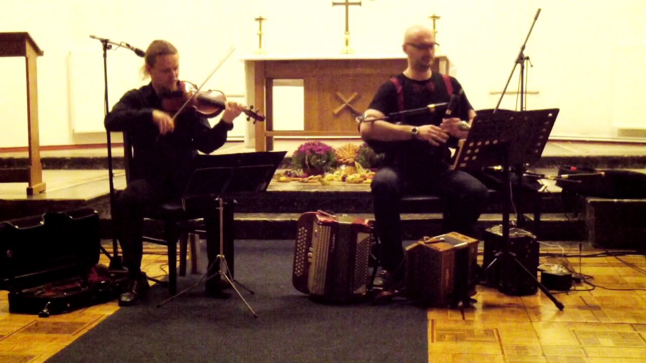 Scottish Smallpipes and Fiddle: Stool of Repentance - YouTube