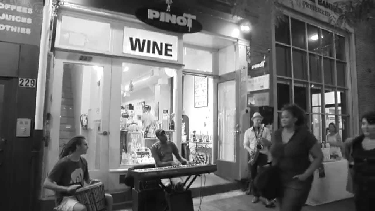 Pinot Wine Boutique in Old City Philadelphia - YouTube