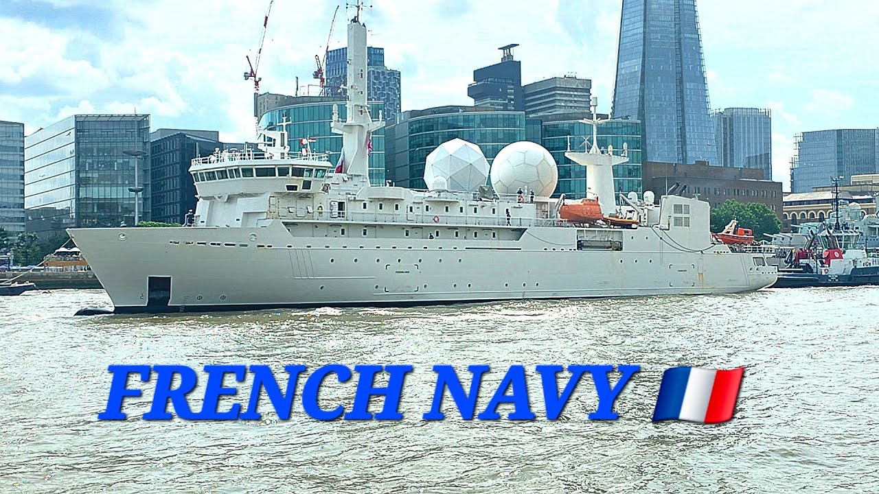FRENCH NAVY INTELLIGENCE VESSEL 🇫🇷 - YouTube
