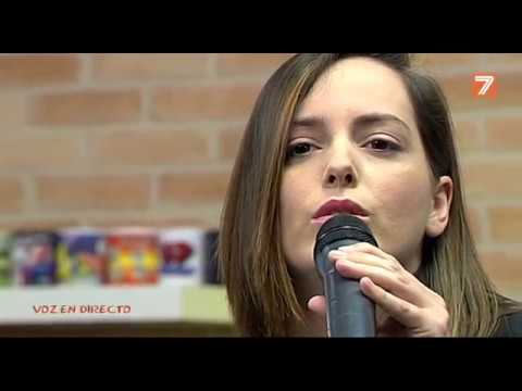 Actuación de Isabel Ferrer en V7 Show (11-04-2018) - YouTube