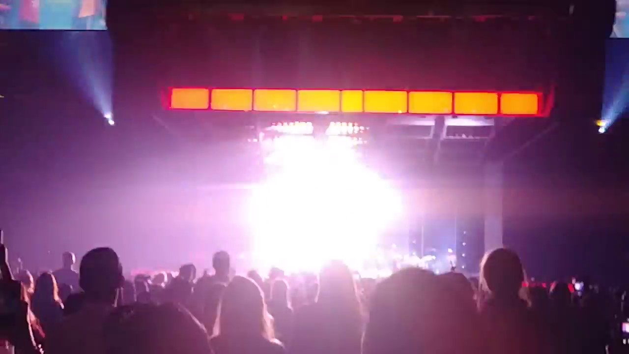 Bruno Mars 24 Karat Magic Tour 2018 - YouTube