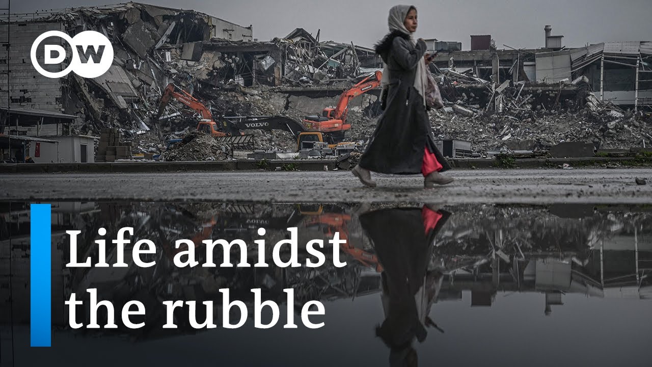 Turkey quake survivors seek justice one year on | DW News - YouTube