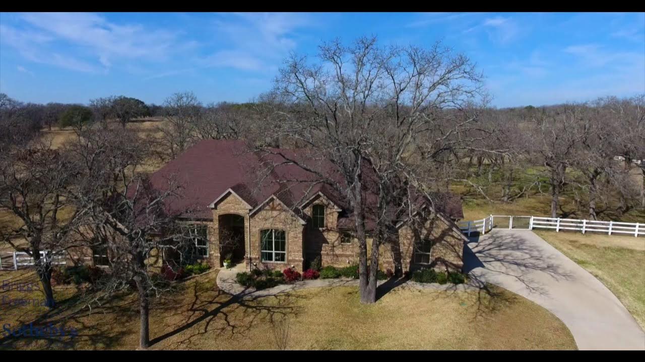 210 Pack Saddle Trail, Weatherford TX - YouTube