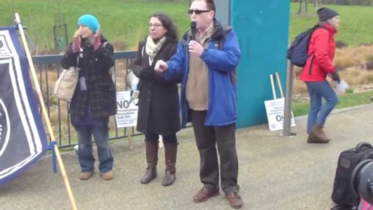 Nick Wrack's speech at protest over demolition of Aylesbury estate ...