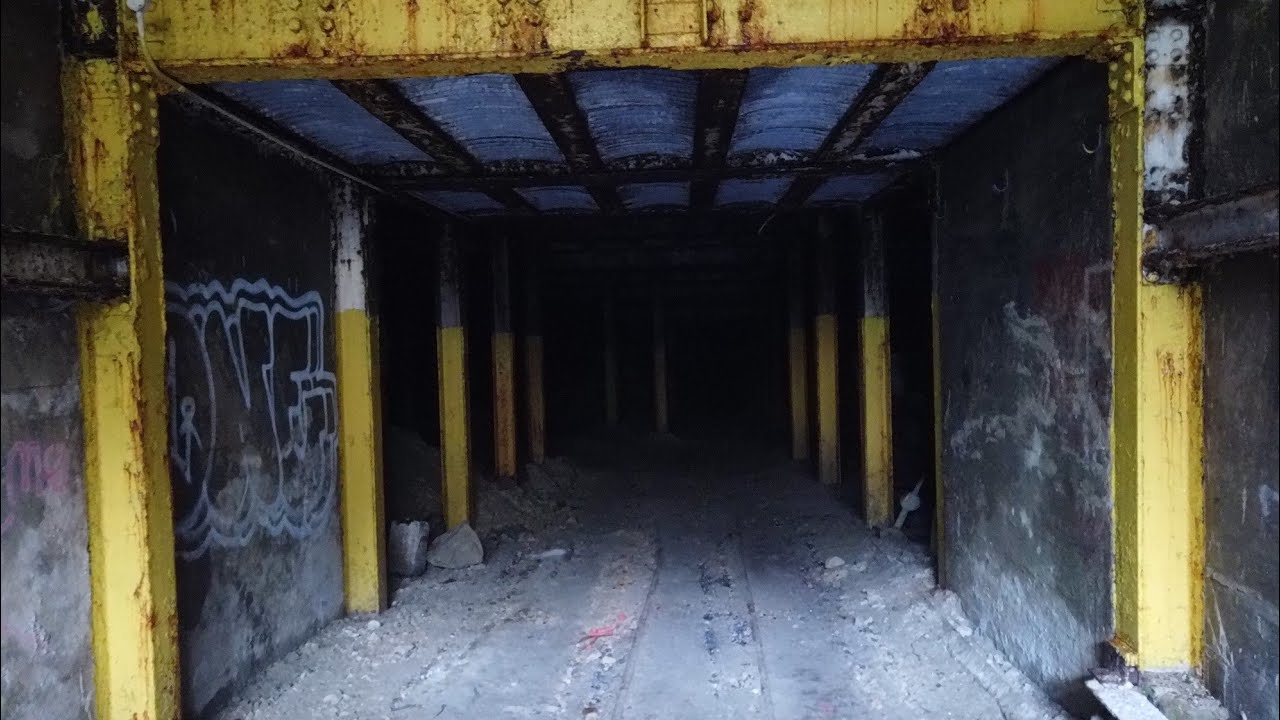 join us as we explore the long abandoned CHILMARK QUARRY # ...