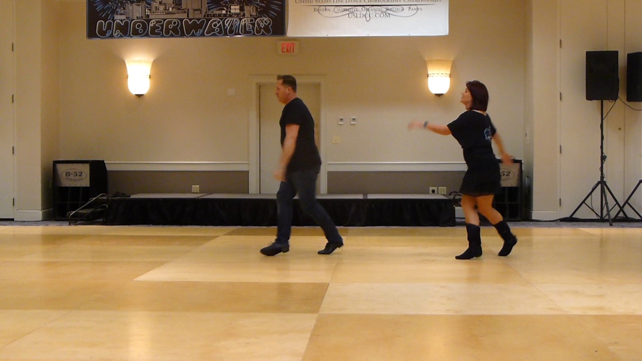 Chunky Line Dance by Caroline Pillar Demo @ 2017 Big Bang - YouTube