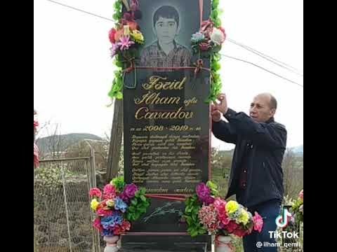 İlham Qemli, Evladının Məzarı üsdə, Allah Rəhmət eləsin.