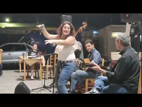 ΝΤΕΝΙΑ ΚΟΥΡΟΥΣΗ - YouTube