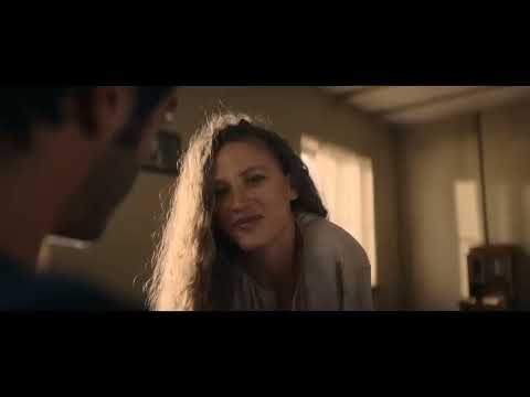 ŞAHMARAN DİZİSİNDE SERENAY SARIKAYA'NIN YILANLI RÜYA SAHNESİ GÜNDEM OLDU