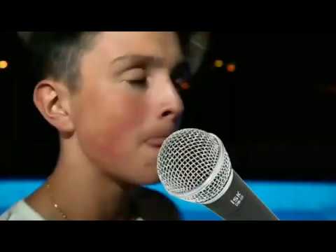 Eat the mic - YouTube