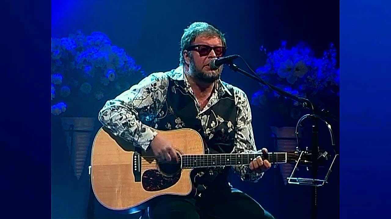 БГ & Brian Finnegan ''Камни в Холодной Воде'' - YouTube