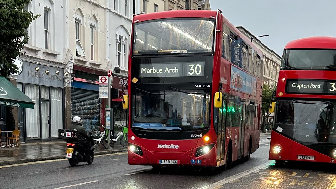 *Broken Ibus Screen*LA68 DXK Metroline London 68Reg Volvo B5LH MCV ...