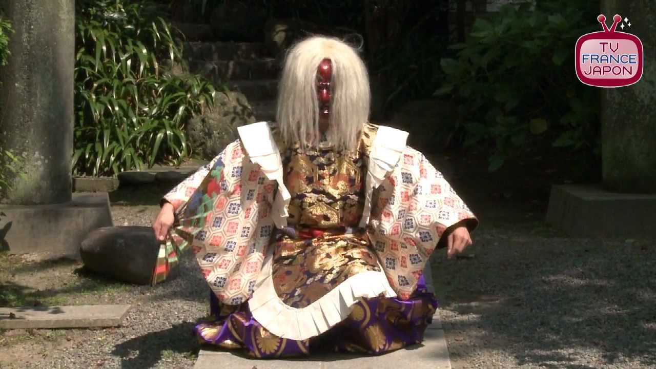 Bugaku samurai art performance @ Kamakura japan - YouTube