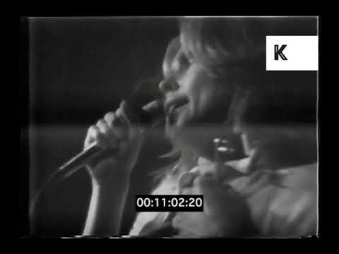 1975 Blondie Performing "Platinum Blonde" At The CBGB | Premium Footage - YouTube