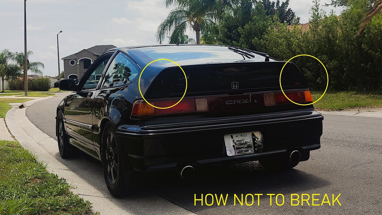 88-91 CRX Rear Triangle Glass Removal: Rear trim replace: "The right ...